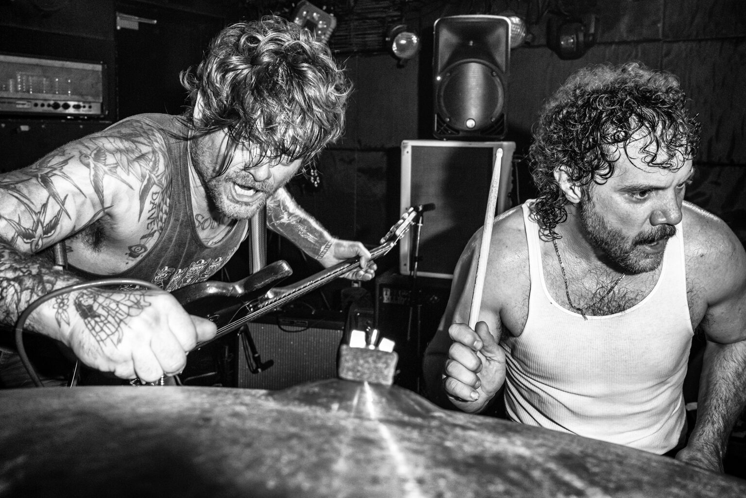 Contact/Photos - Osees